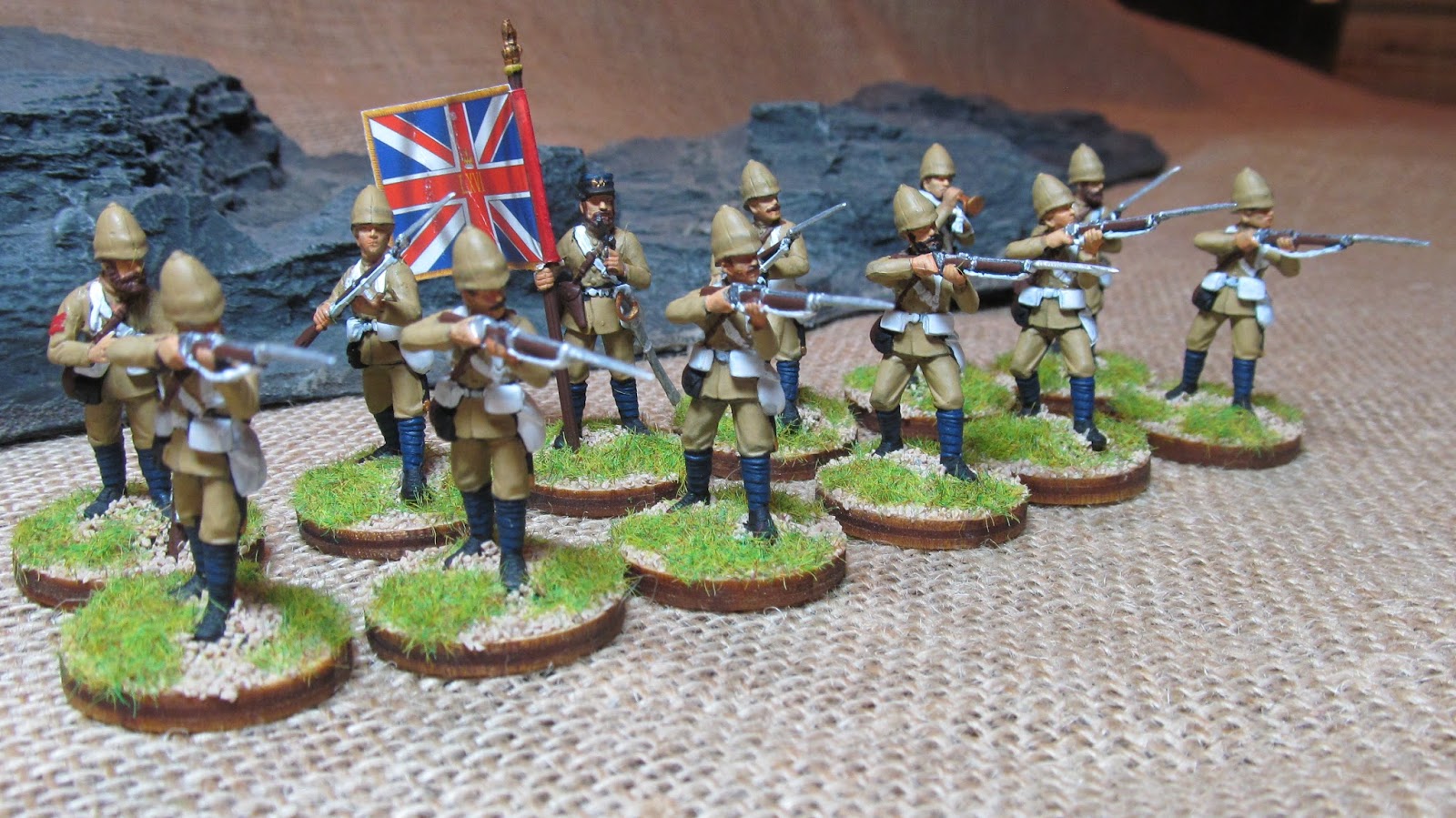 Toy Soldiers and Dining Room Battles: Plastic Perry British Colonial ...