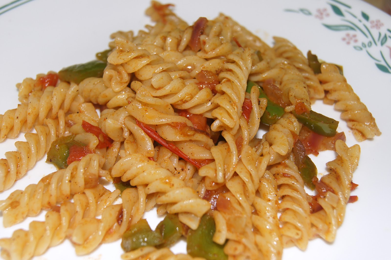 Simple Vegetarian Recipes: Curry Pasta