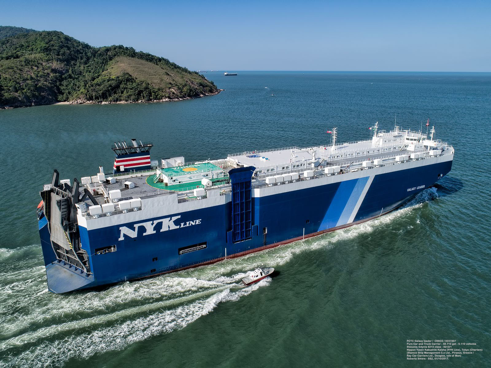 Santos Shiplovers: PCTC Galaxy Leader / C6SO2, Leaving Santos