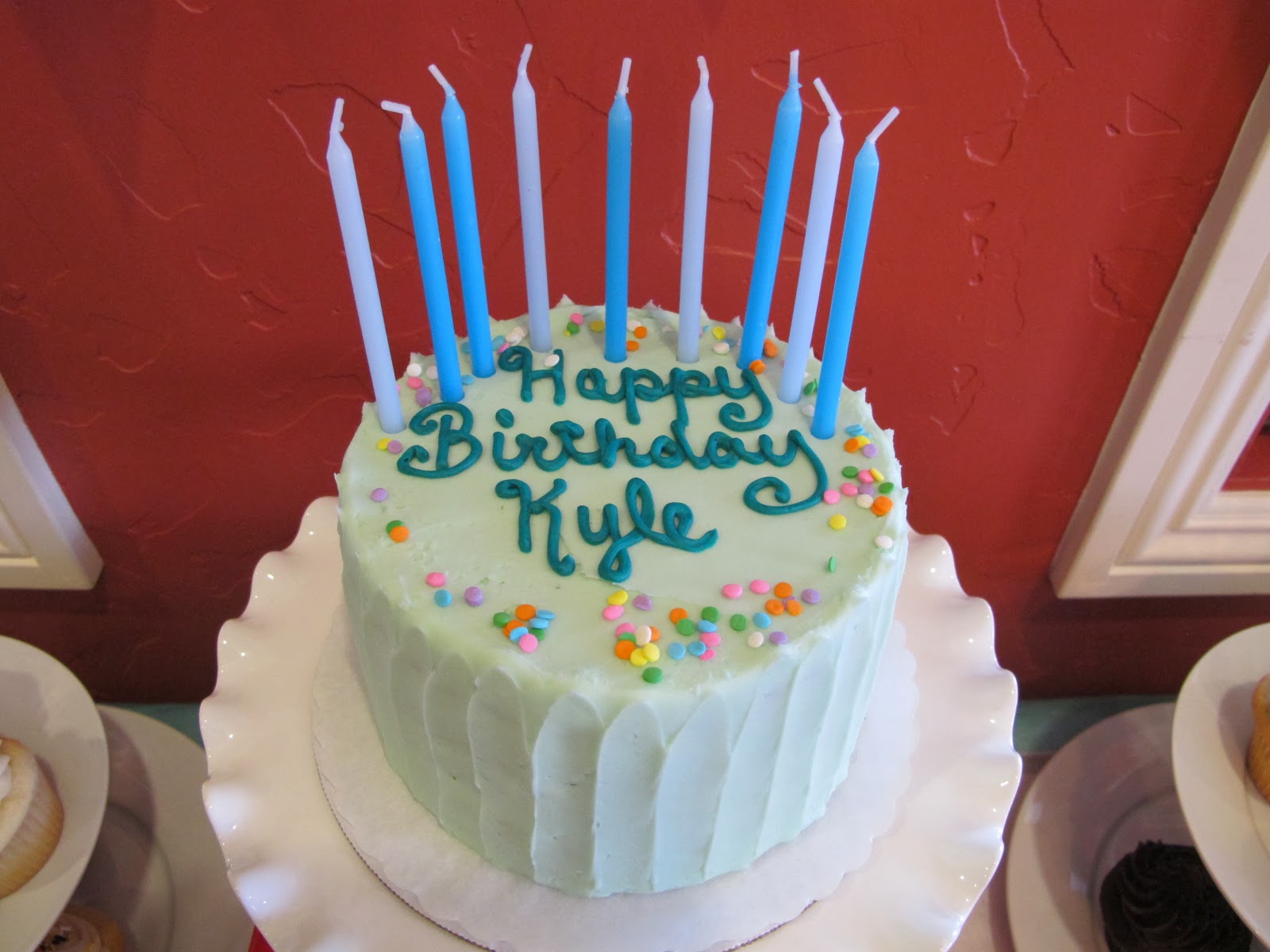 2 Hearts B 1 Designs: {Frosting Friday} A Sweet Surprise Birthday!