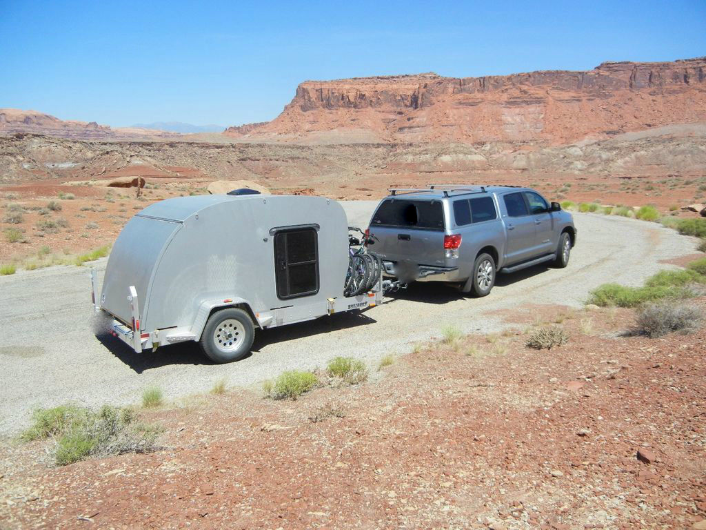 Tiny Yellow Teardrop: Friday Teardrop Photo