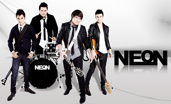 NEON BAND, cierra con éxito C7 en Colombia - Ideas FV