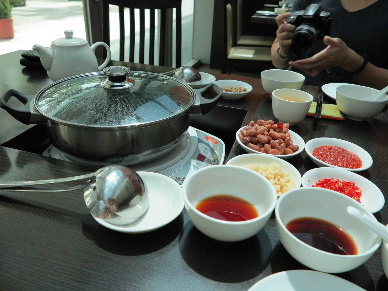 Kylie Yuen ♕: #26: MunchDiary - Mushroom Pot, Steamboat Buffet