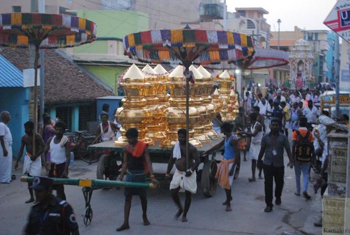 Shankara!: Saffron and the Golden Kalasams for Sri Kamakshi!