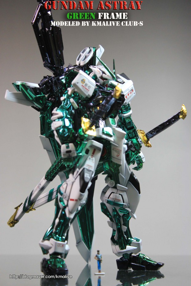 Custom Build: MG 1/100 Gundam Astray "Green Frame"