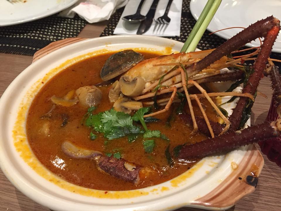 Purple Plum Fairy: Crustasia Asian Seafood Market Newport Mall Food Review