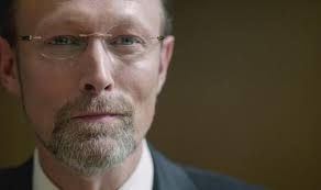 A Study in Sherlock : How to Write a Villain ~ The Fangirl Initiative