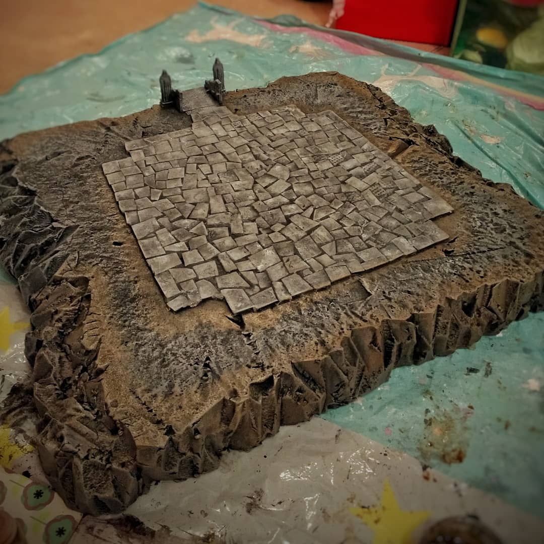 What's On Your Table: The Mighty Fortress - Faeit 212