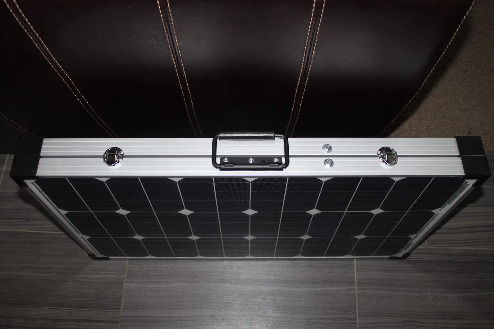 Stereowise Plus: Go Power! 120-Watt Portable Solar Kit Model GP-PSK-120 ...