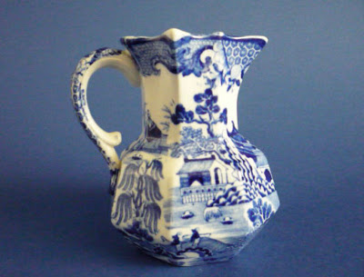Premier Antiques: Mason's Two Man Willow Pattern