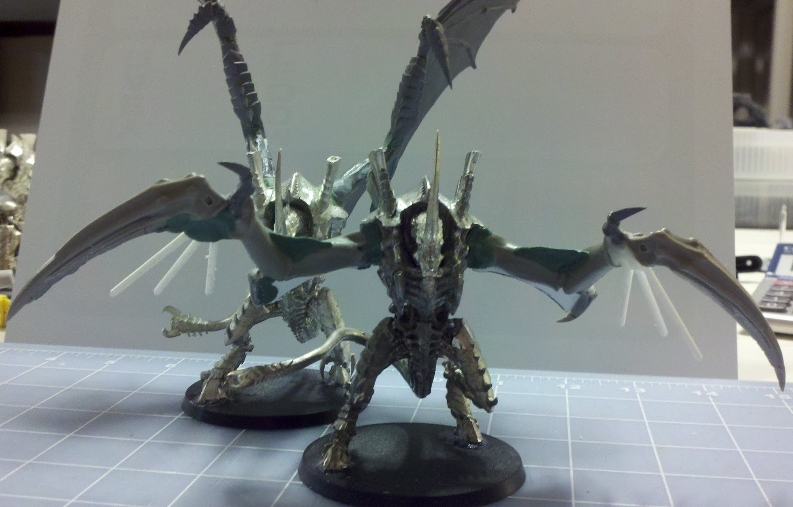WarFrog's Hobby Blog: Custom Tyranid Hive Tyrant Wings Pt. 2