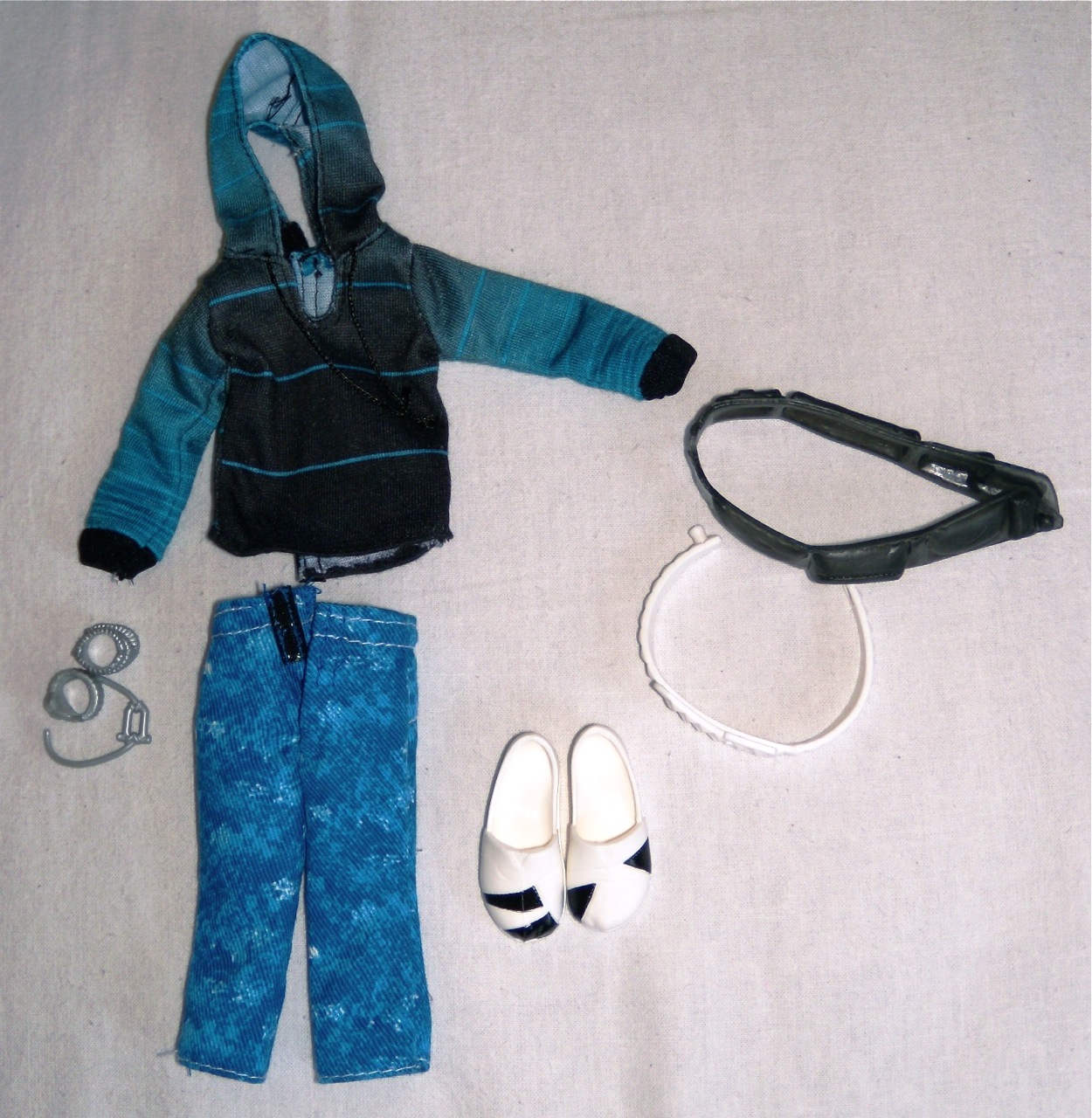 Scaremester "Invisi Billy" by Monster High--A Guest Review! | The Toy ...