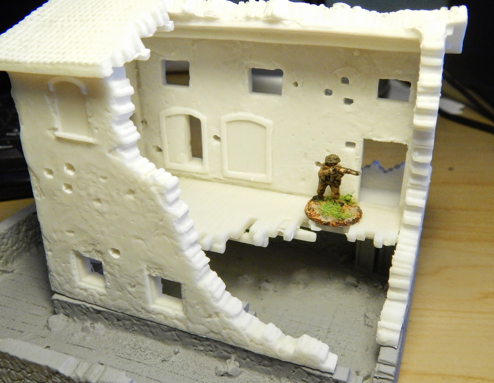 O BRIGADEIRO: CPRBattlezone upgrade base for Airfix Resin Buildings