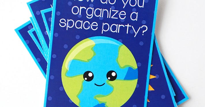 Free Printable Outer Space Jokes | artsy-fartsy mama