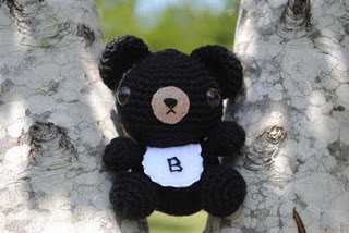 2000 Free Amigurumi Patterns: Free Cute Baby Bear Crochet Pattern