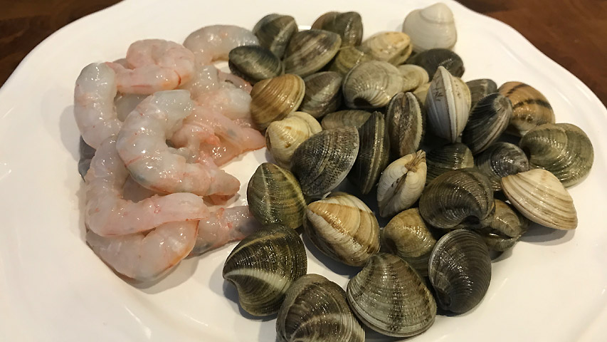 Cocina Muy Sencilla: CAZUELA DE FIDEOS CON PESCADO, MARISCO Y VERDURAS