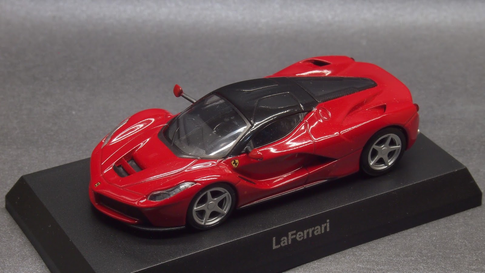 My 1-64 World Minicar collection: Kyosho 1/64 minicar Ferrari 12 ...