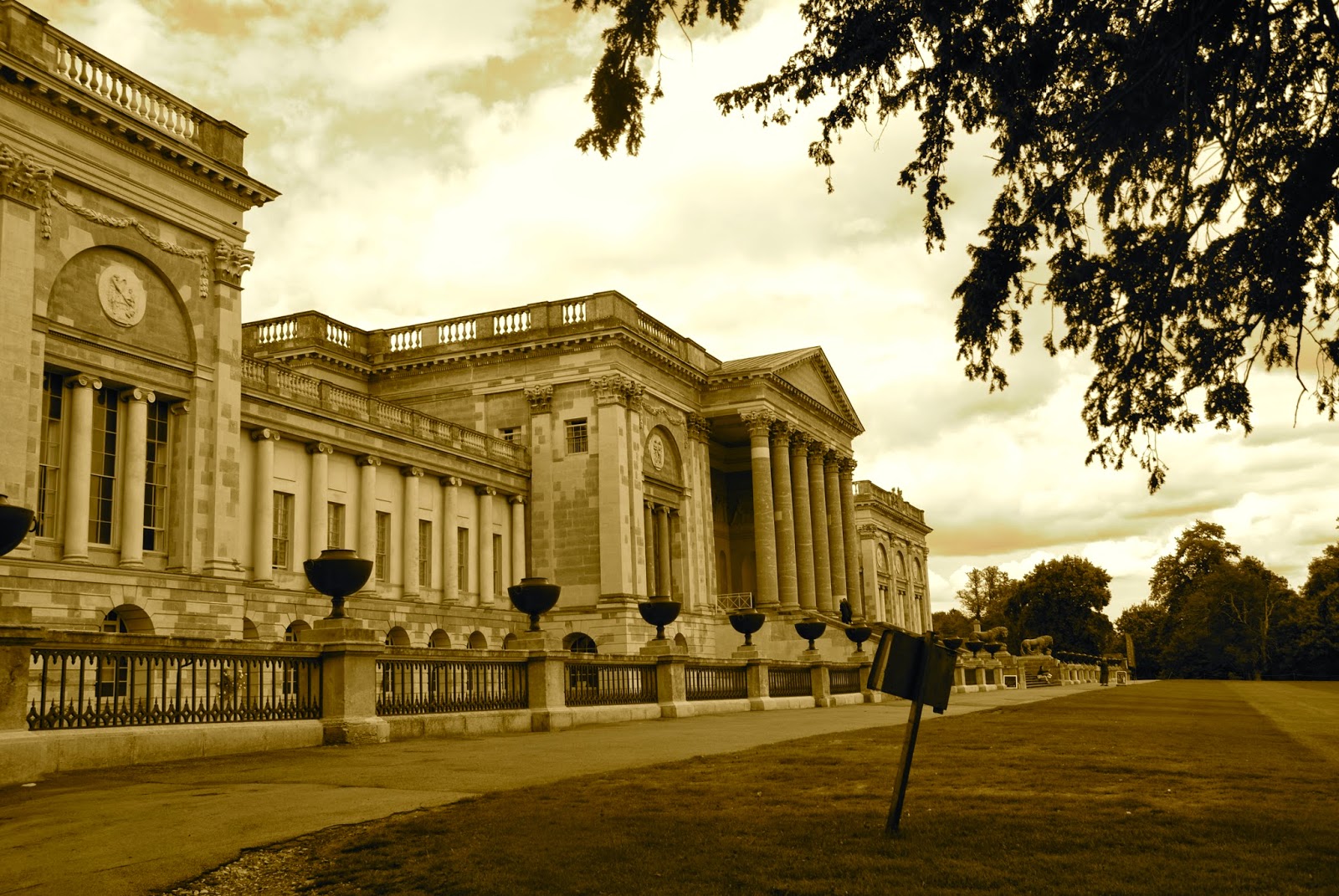 just saying ...: Stowe House Gardens