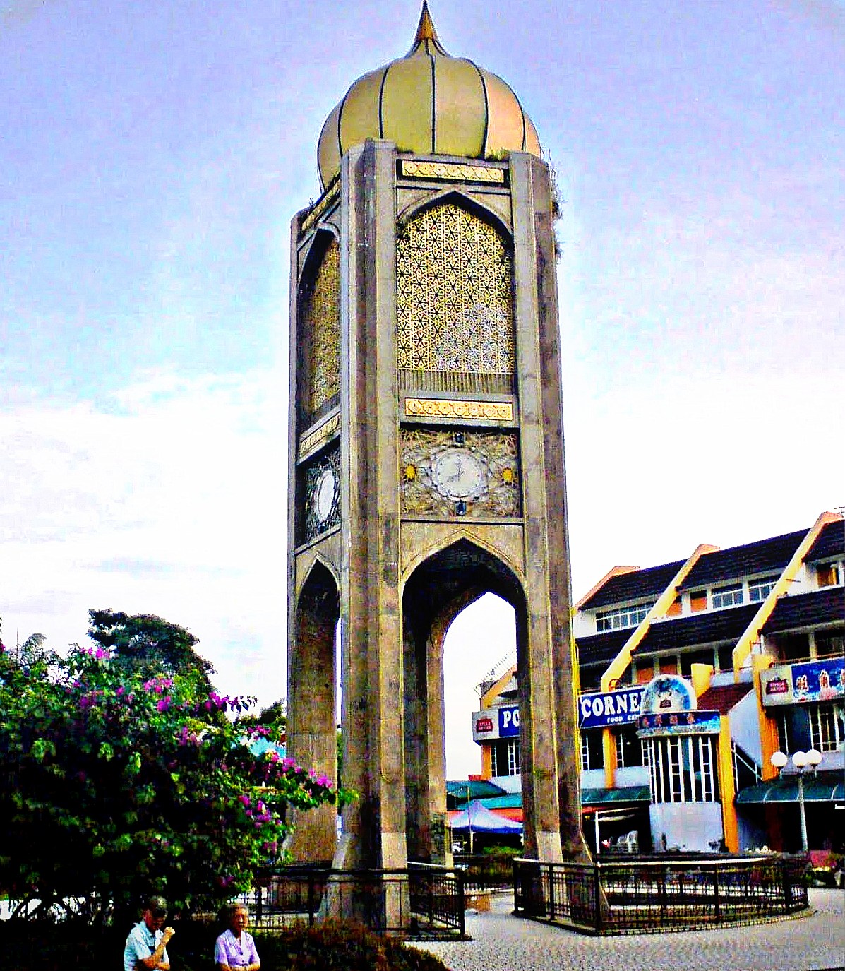 Post 7 - Menara Jam di Malaysia - Relaks Minda