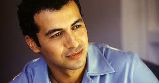 Aamir Bashir Family Wife Son Daughter Father Mother Age Height ...