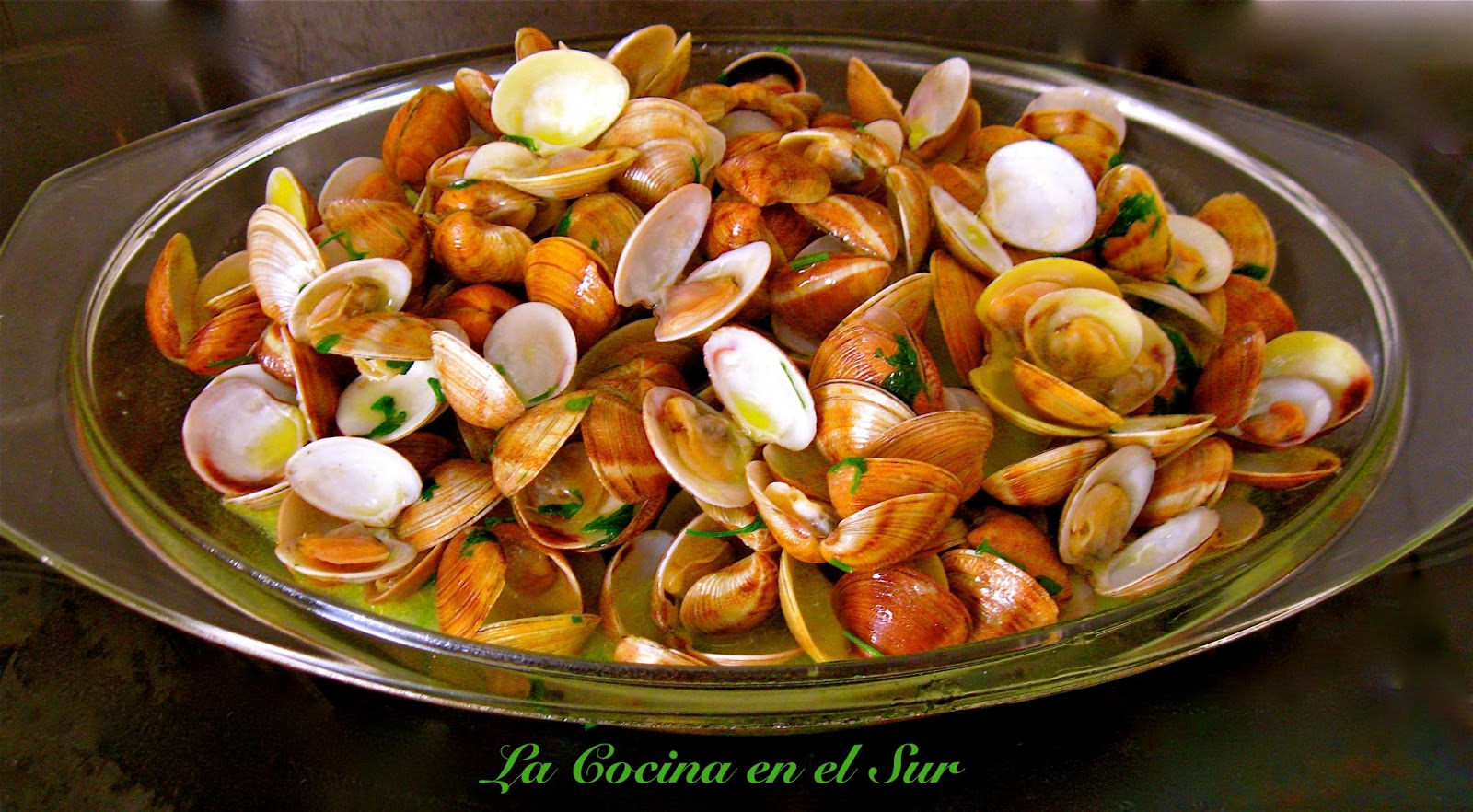 LA COCINA EN EL SUR: CHIRLAS AL AJILLO