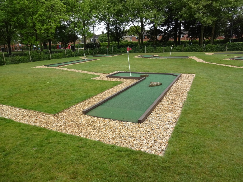 The Ham and Egger Files: Eaton Park Crazy Golf in Norwich