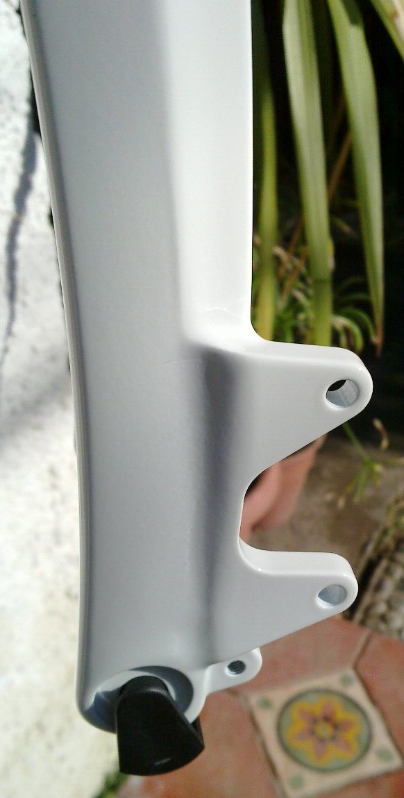 XCR: AGOTADA Horquilla Rigida Rst Single Shock Rf - M6 $55.000