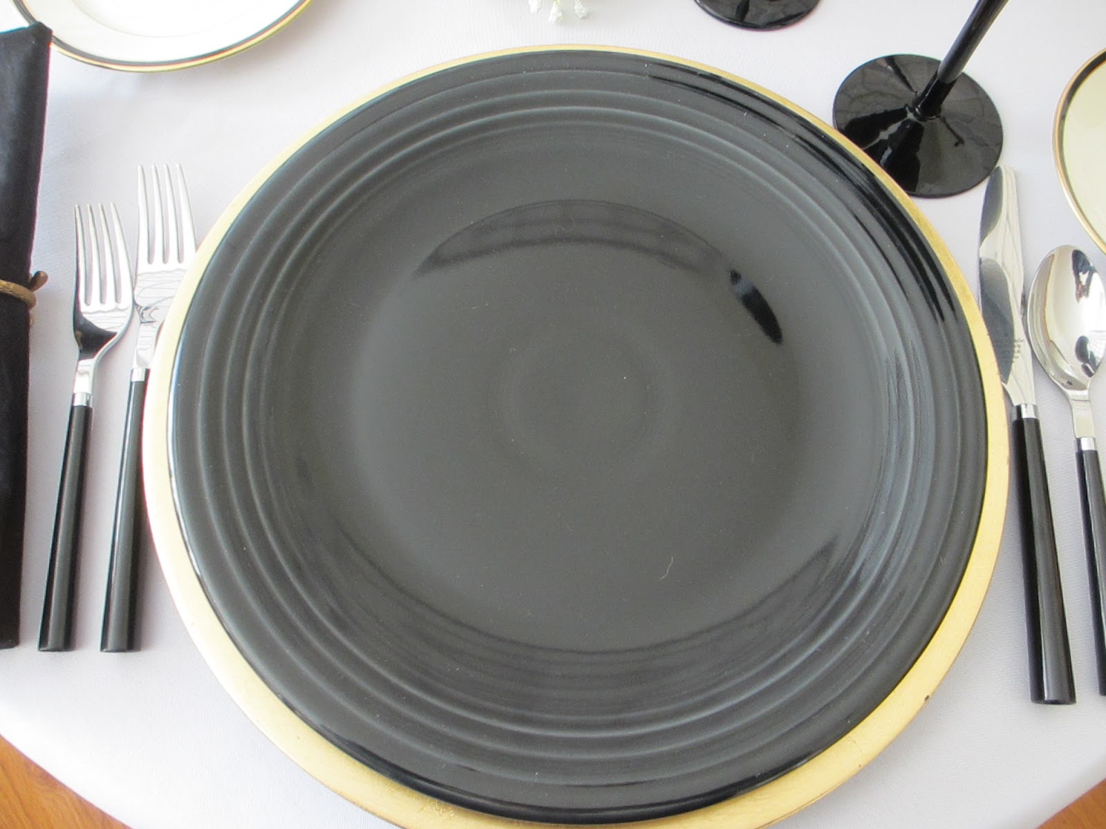 Table for One: Lenox Urban Lights Table