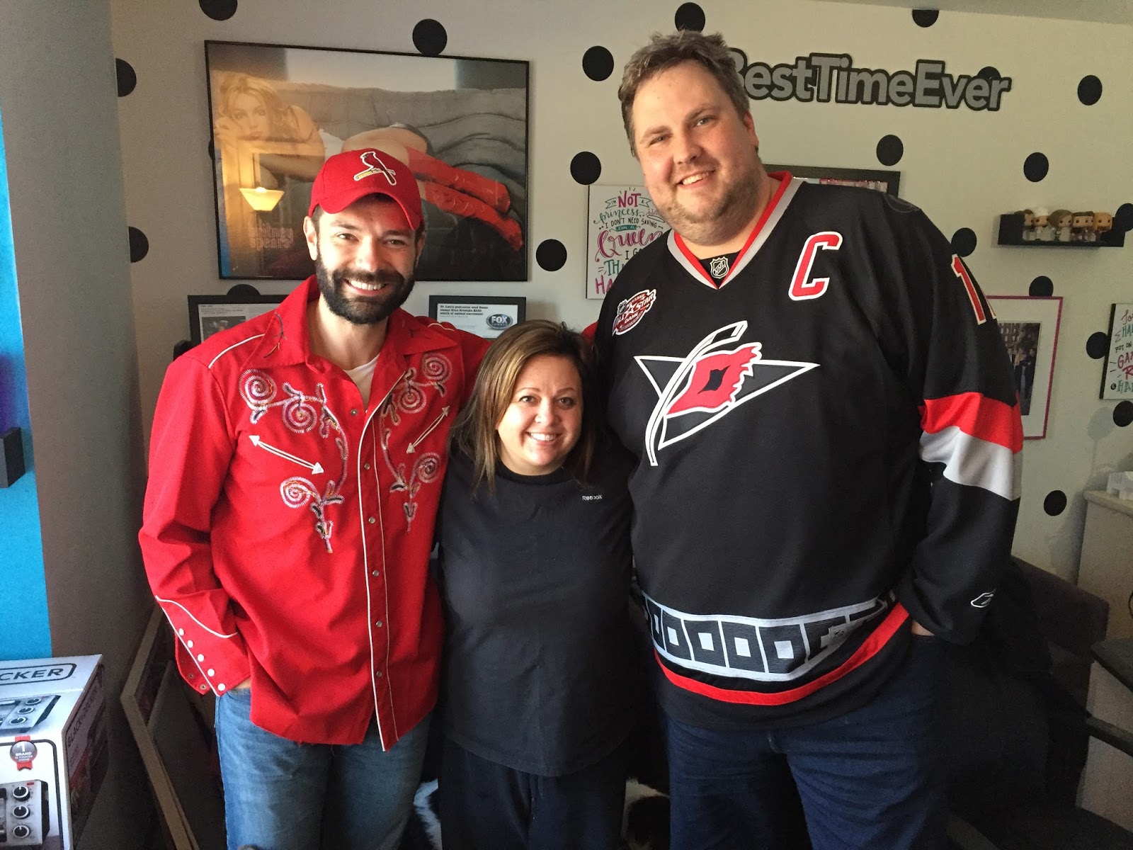 The Kelly Manno Show : Ep. 89 - A peek behind the curtain of the radio ...