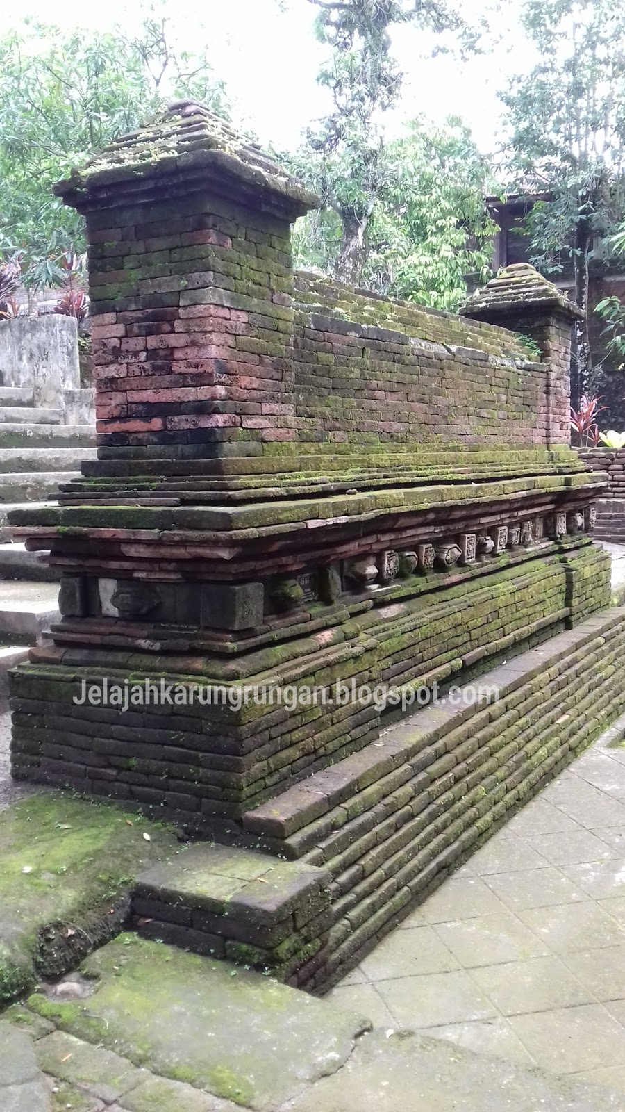 MAKAM SULTAN AGUNG HANYOKROKUSUMO