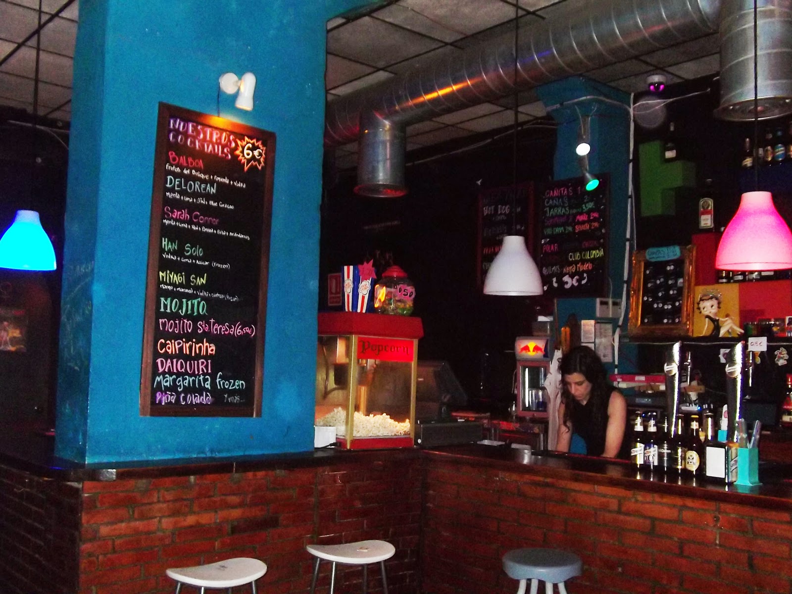 La Florinata: En la Ciudad: Polaroid Bar, dónde los ochenta siguen vivos