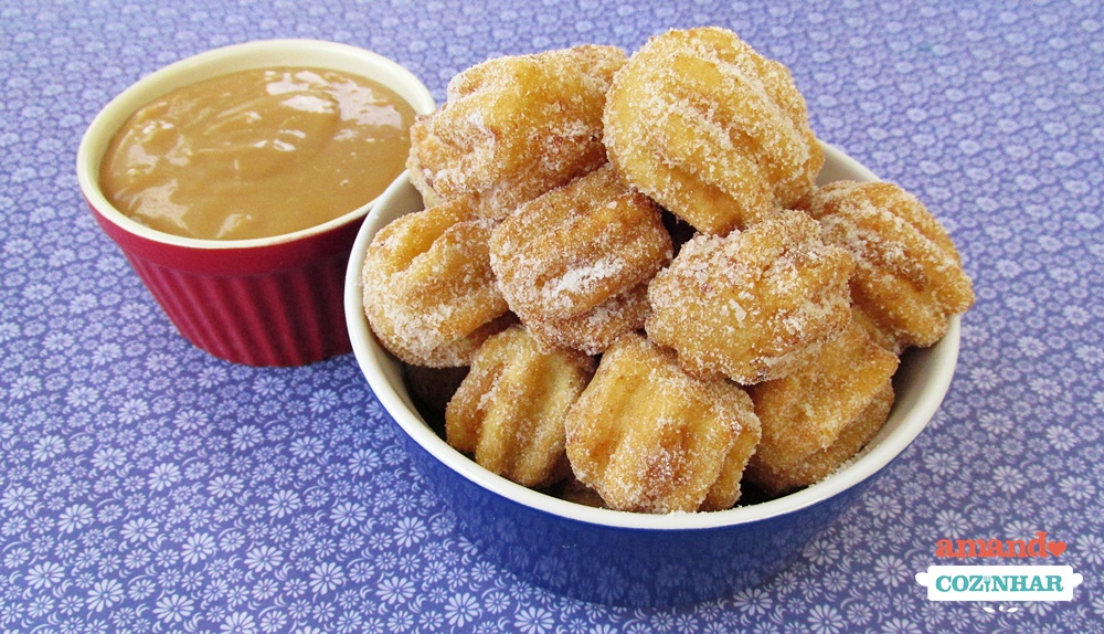Mini churros com doce de leite - Amando Cozinhar