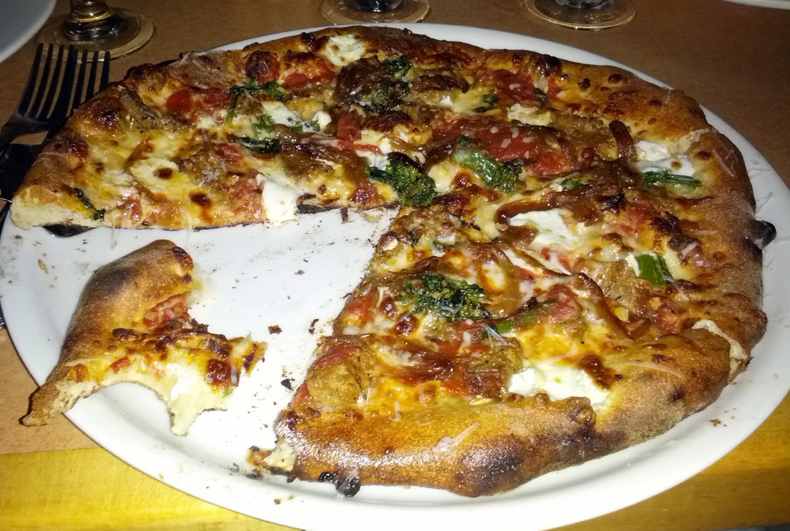 Pizza Quixote: Review: Tacconelli's Pizzeria, Philadelphia