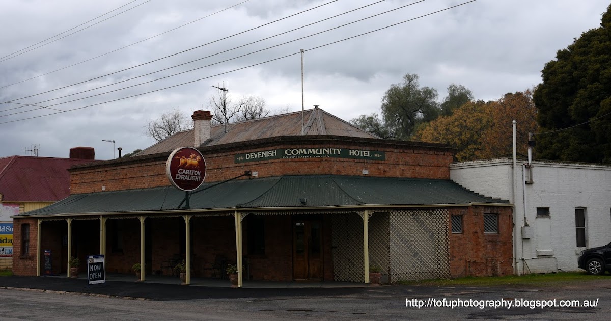 Tofu Photography: The Community Hotel building at Devenish, Victoria