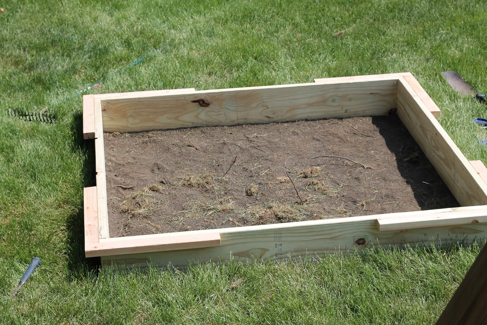 This Happy Life: DIY Sandbox