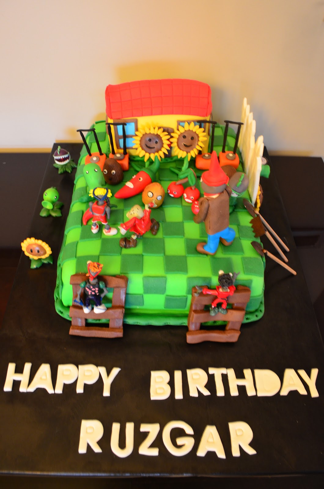 Le Bakery Butik Pasta: Plant vs Zombies Pasta, Cookies ve Cupcakeler...