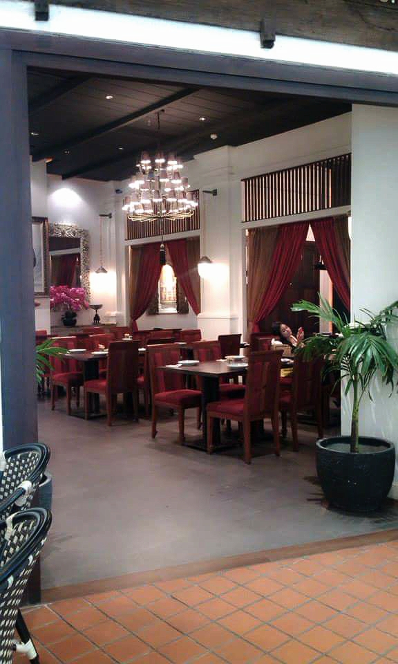 Kulineran ala Thailand di Jittlada Thai Cuisine - empiechubby.com