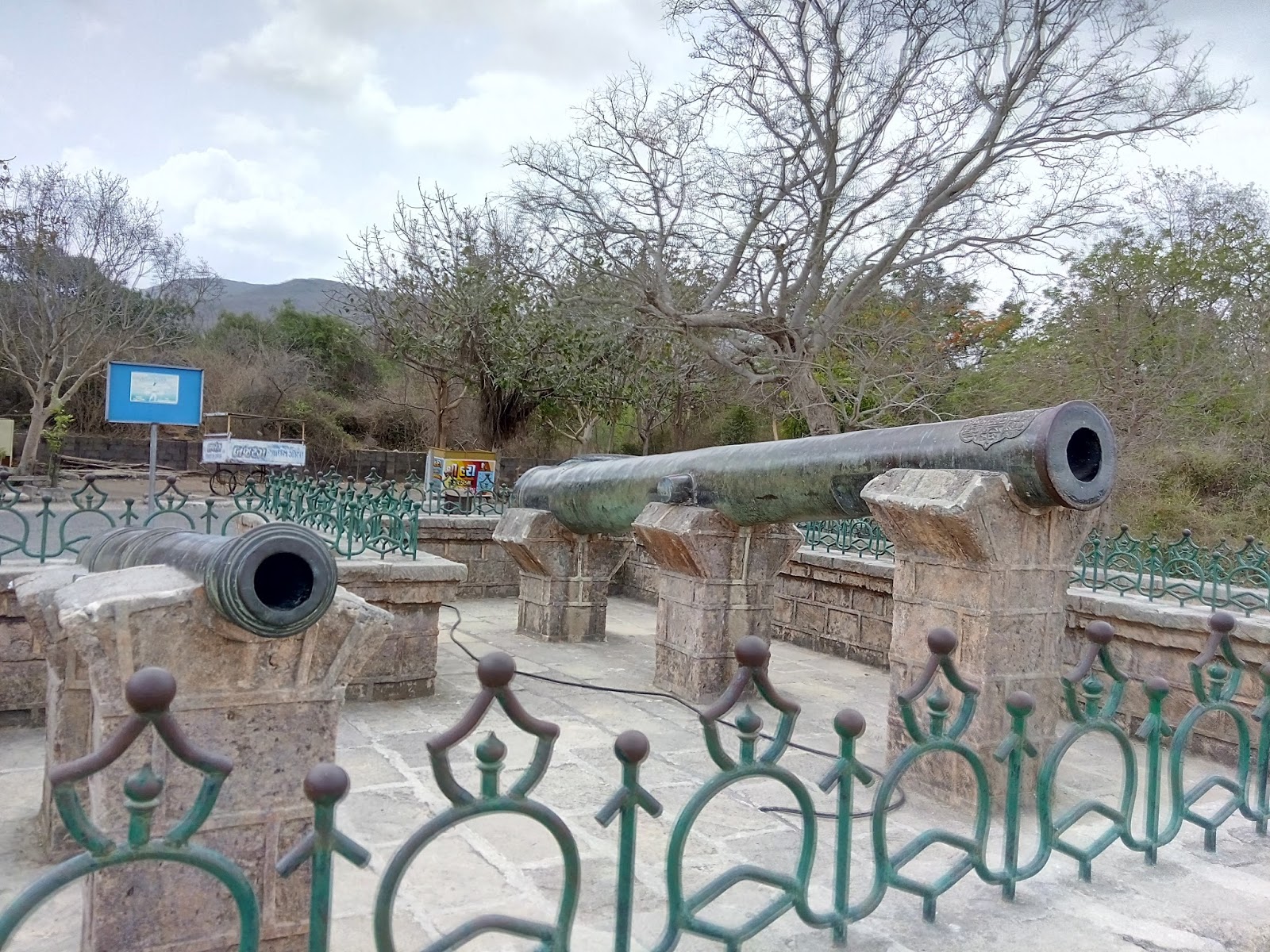 Uparkot fort in Junagadh in Gujarat | The journey of a thousand miles ...