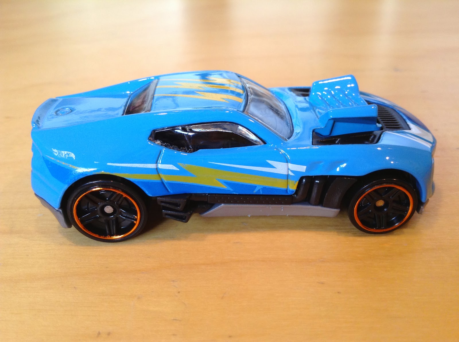 JULIAN'S HOT WHEELS BLOG: Twinduction