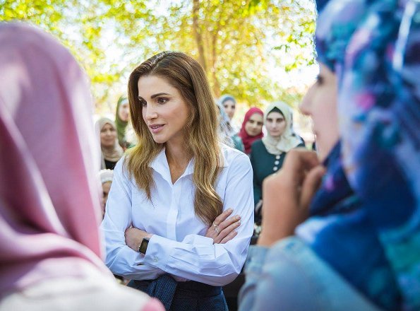 Queen Rania visited the 'Queen Rania Teacher Academy