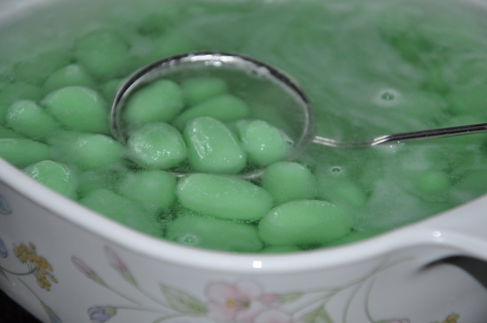 moments ...: Kuih biji/butir nangka