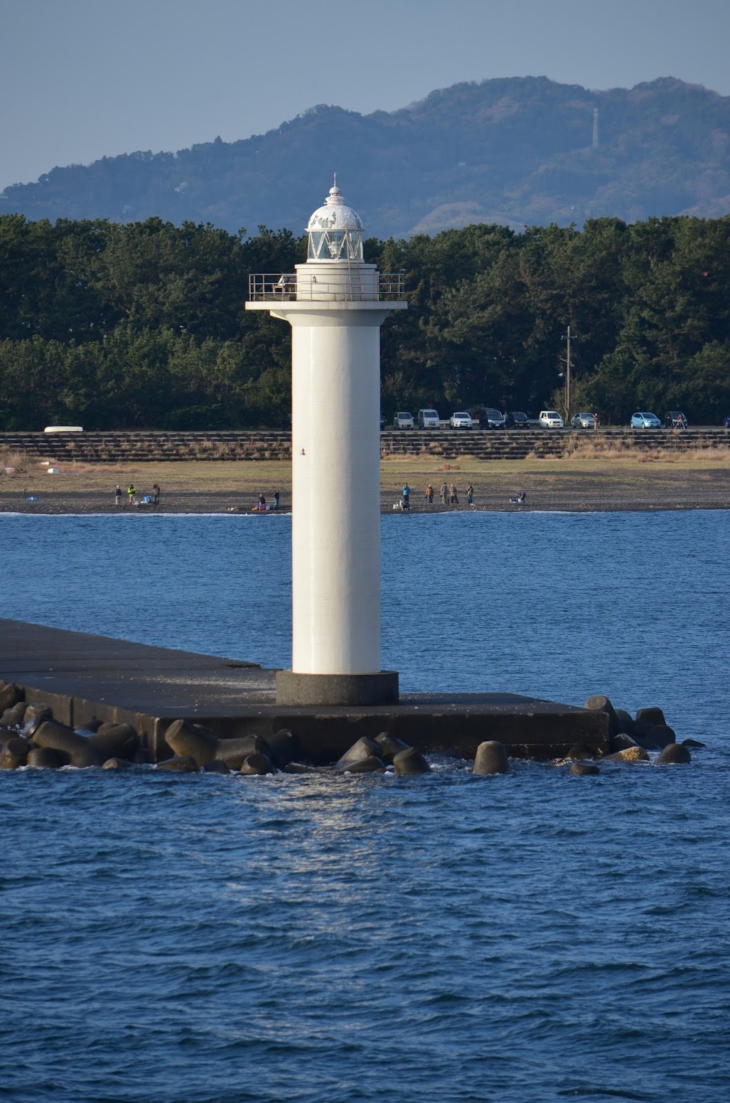 Neal's Lighthouse Blog: Shimizu Miho Breakwater Lighthouse, Shimizu, Japan