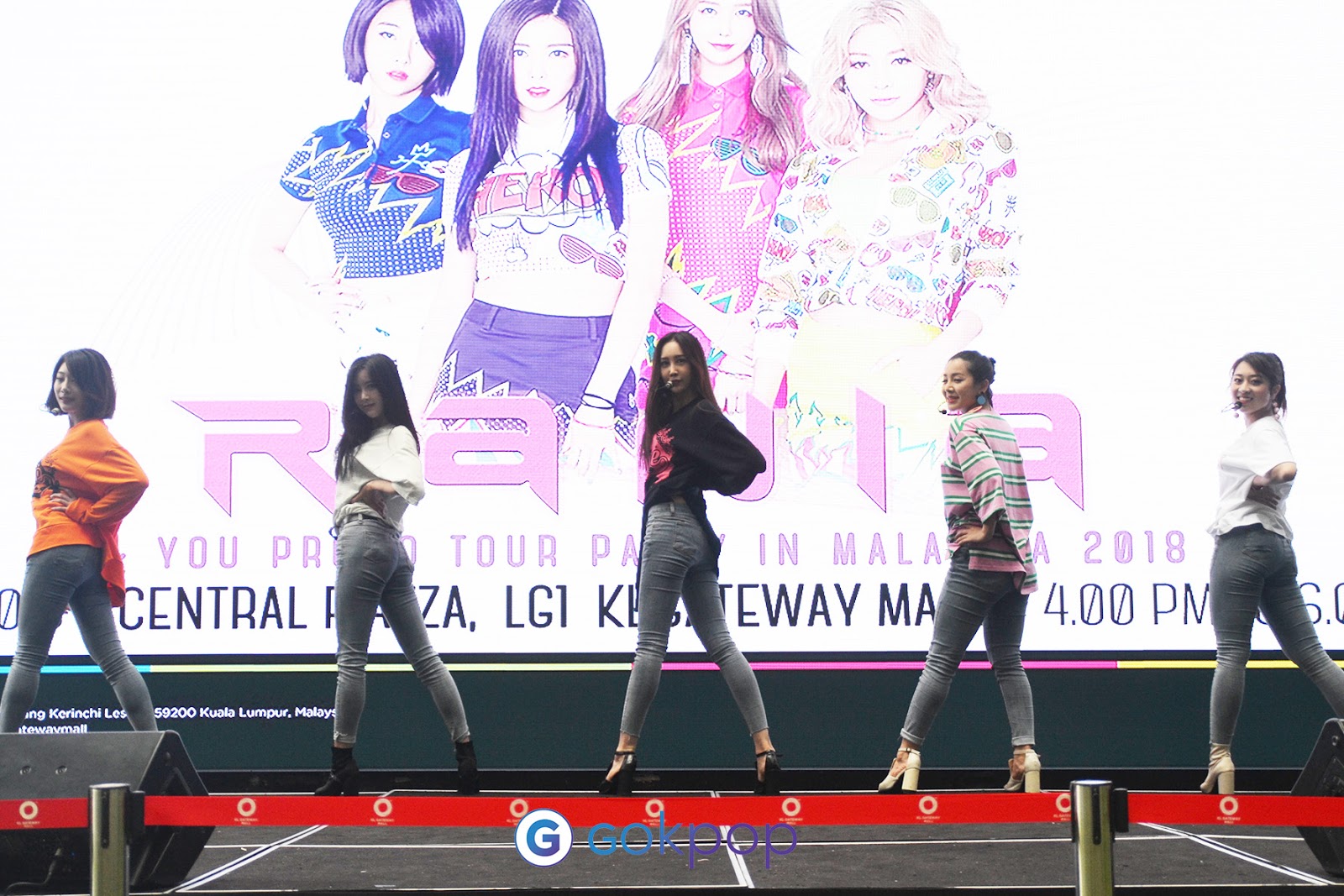 RANIA made the fans 'Feel Good' at 'RANIA & You' Party Tour in Malaysia ...