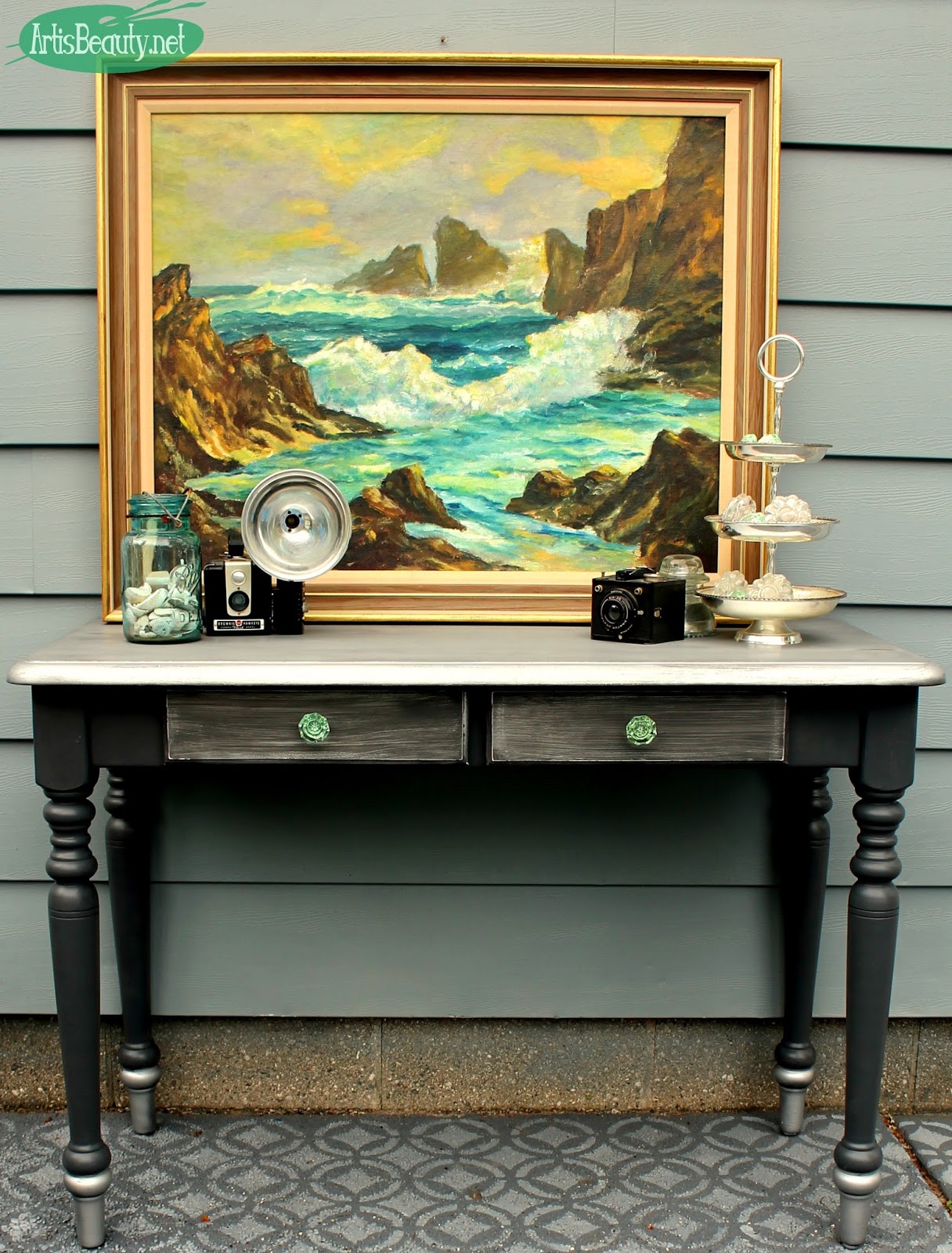 ART IS BEAUTY: "Icing on the Cake" Hall Table Makeover