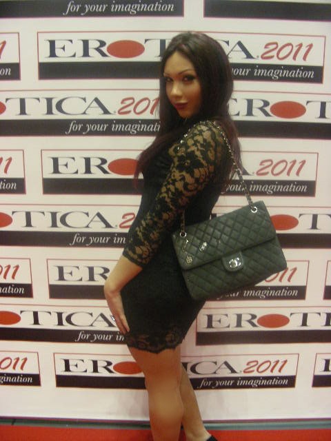 Ts Holly Harlow World Xxx Holly Harlow At The Erotica Uk And Ukap Awards 2011
