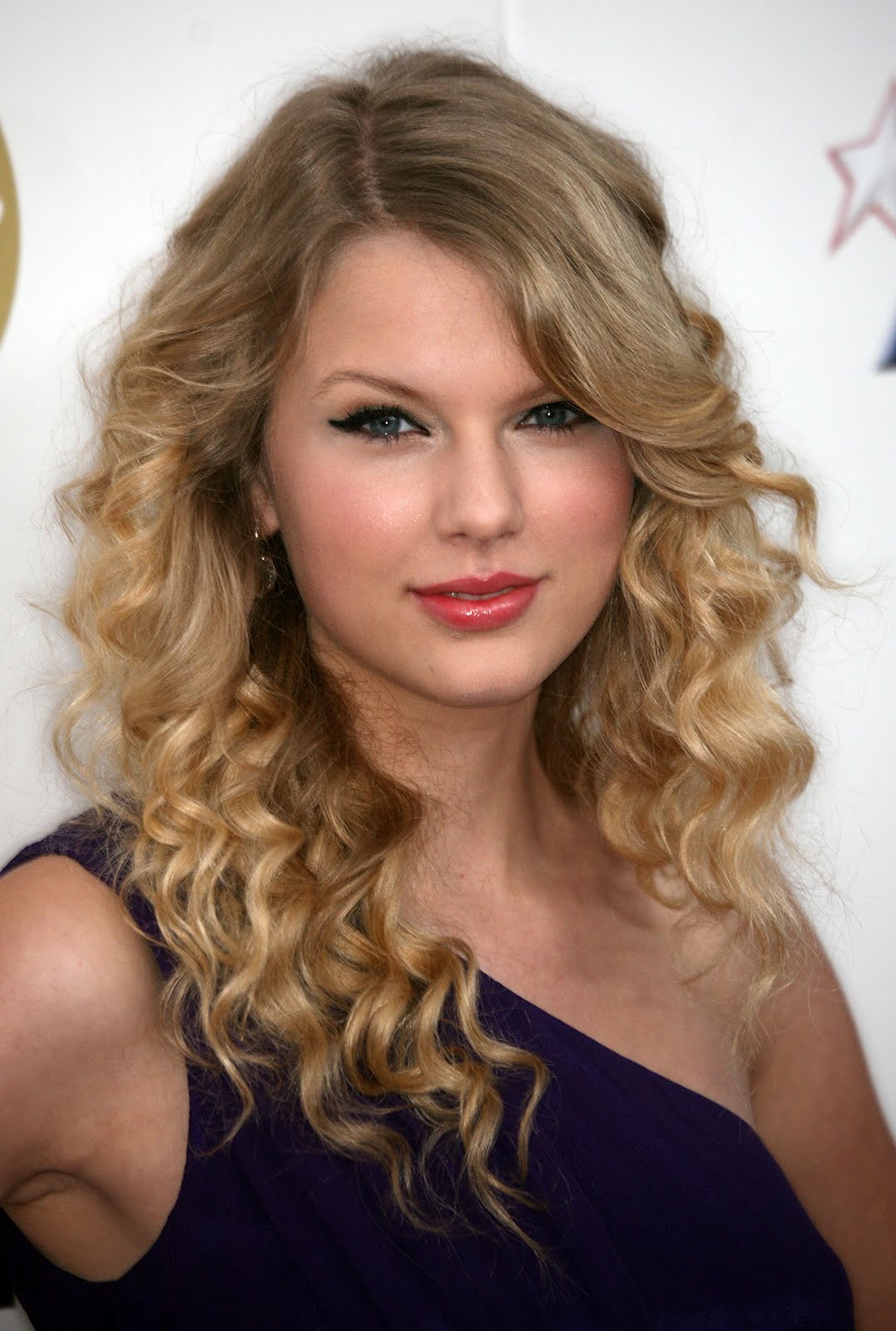 Female Singers: Taylor Swift special pictures (9)
