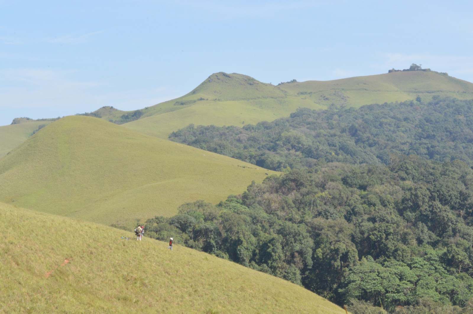 Exploration Trek - Bandajje Arbi & Ballarayanadurga fort - Bangalore ...