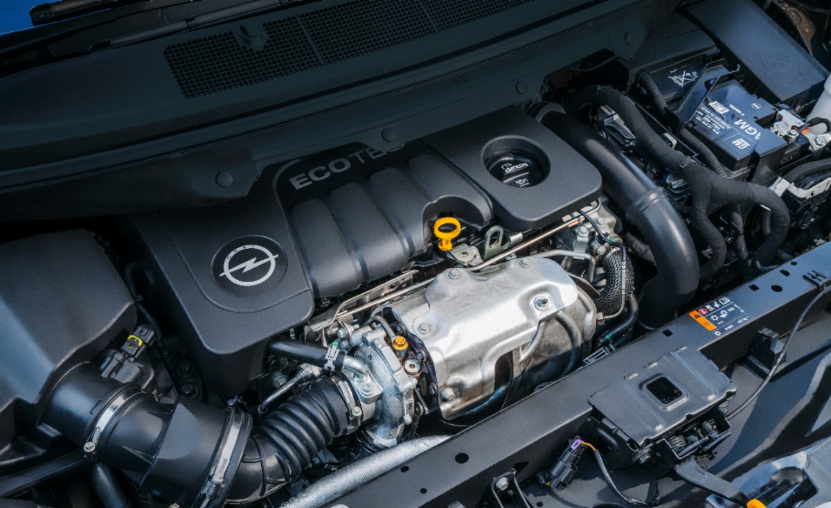 Riwal888 - Blog: !NEW! Generation Power 2013: Class Leading 1.6 Turbo ...