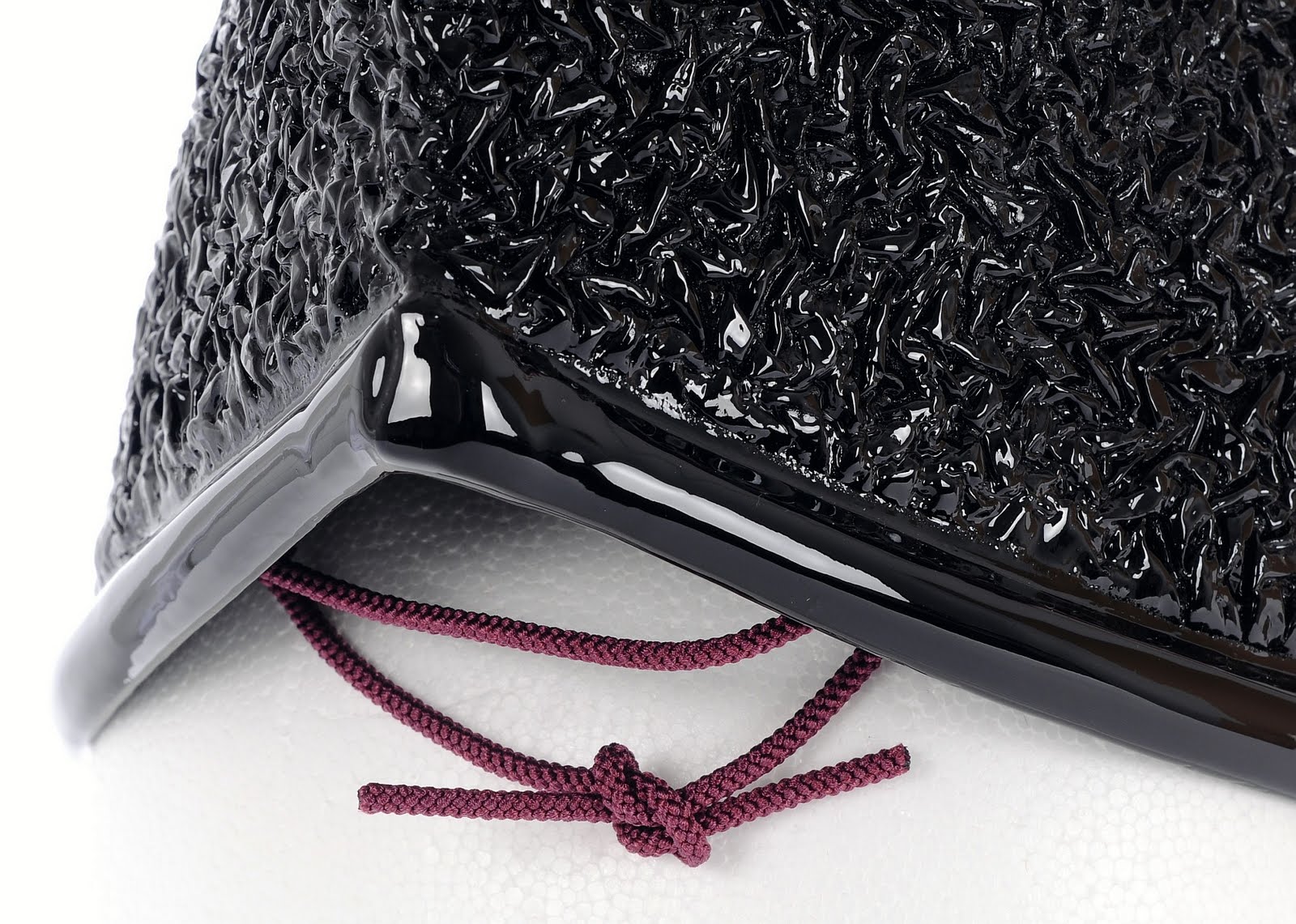 The Philippi Collection: Kanmuri (遠紋) and Eboshi (立烏帽子) - Headgear of ...