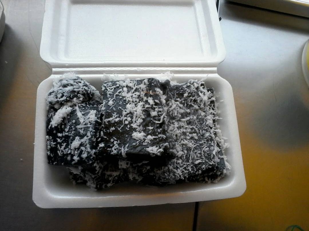 namakucella: KUIH KERBAU GULING VIRAL.- SEDAP KER..?